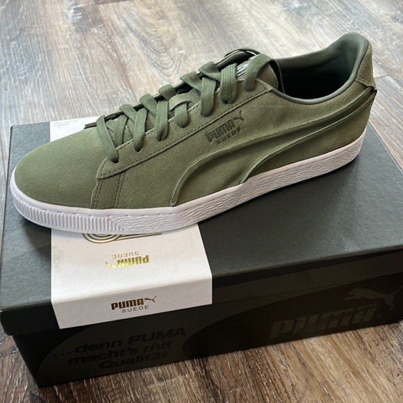 Puma | Shoes | Suede Classic Exposed Seam Puma Shoe | Poshmark